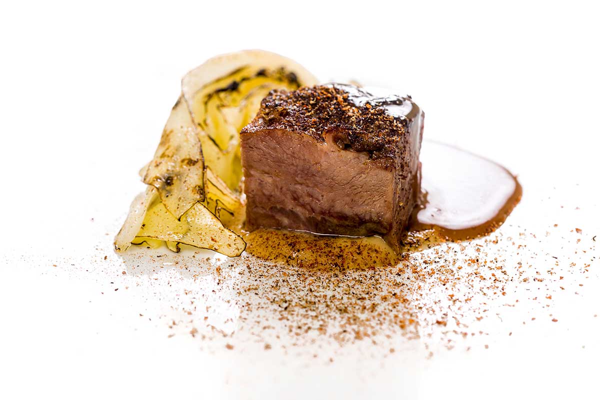 Kalfswang met kruidengnocchi en jus | The Mastercooks of Belgium